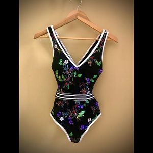Athleta | Swim | Athleta Bathing Suit With Removable Belt | Poshmark